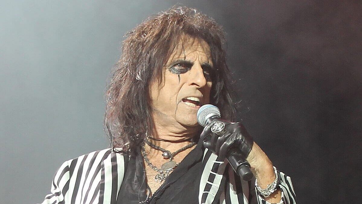 Alice Cooper's birthday (Feb 4th, 1948) | Days Of The Year