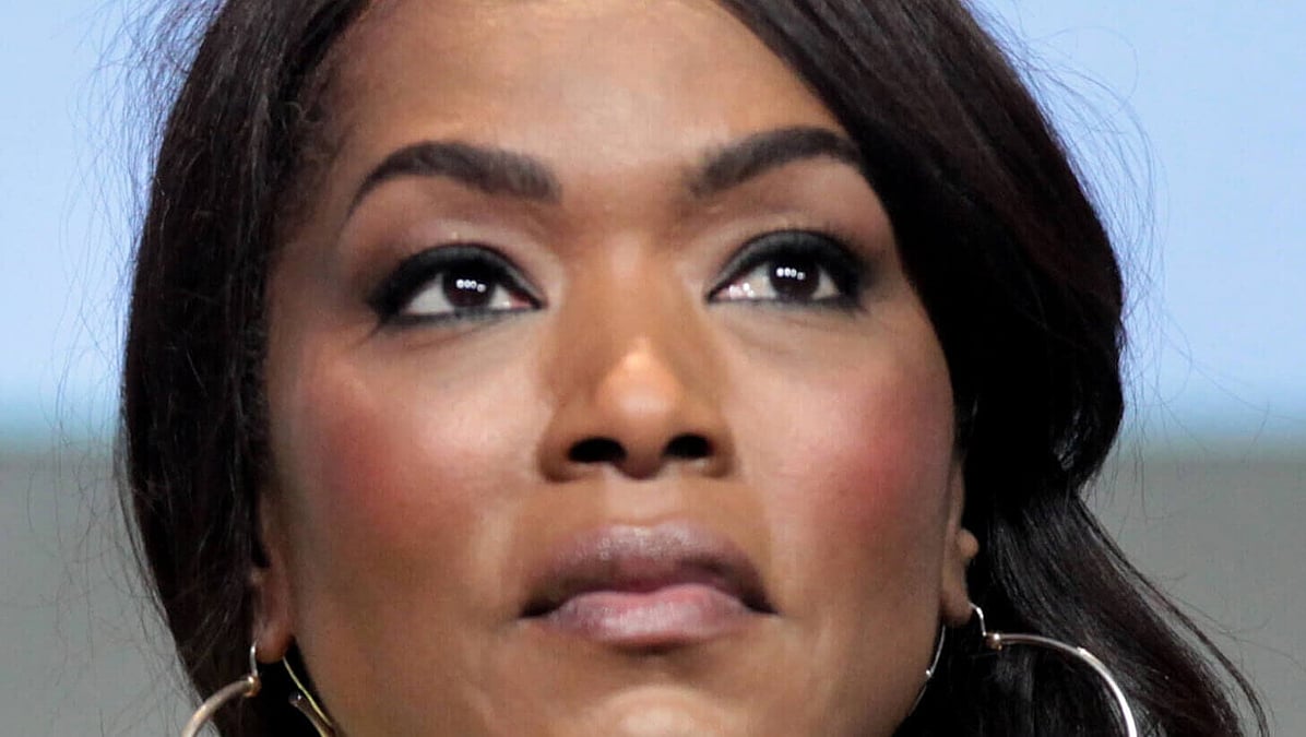 Angela Bassett's birthday (Aug 16th, 1958) | Days Of The Year