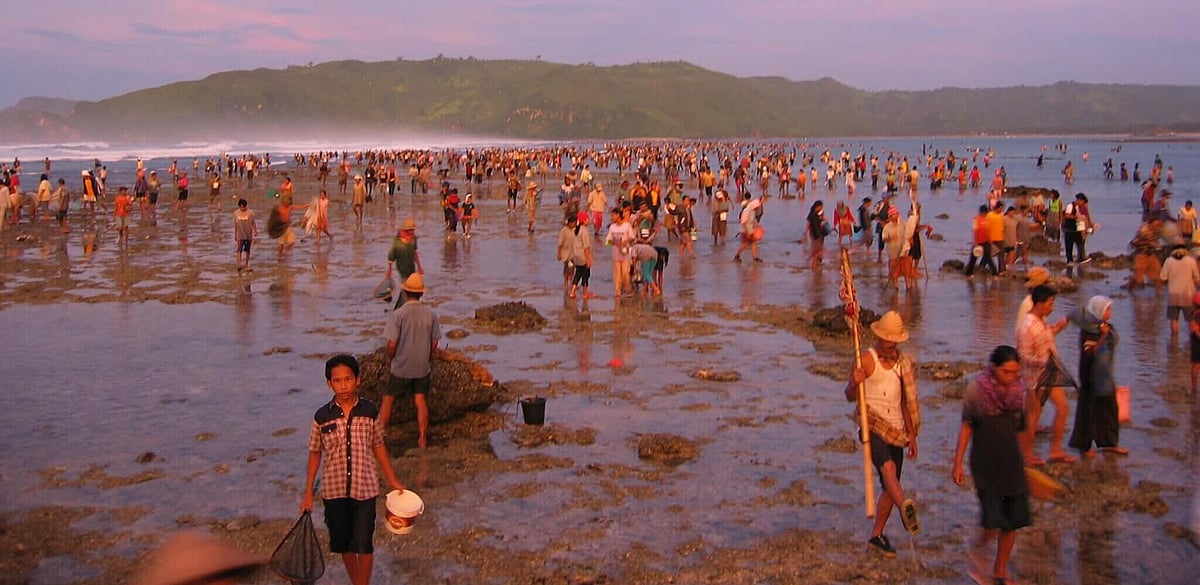 Bau Nyale Festival (Feb 18th to Feb 19th) | Days Of The Year