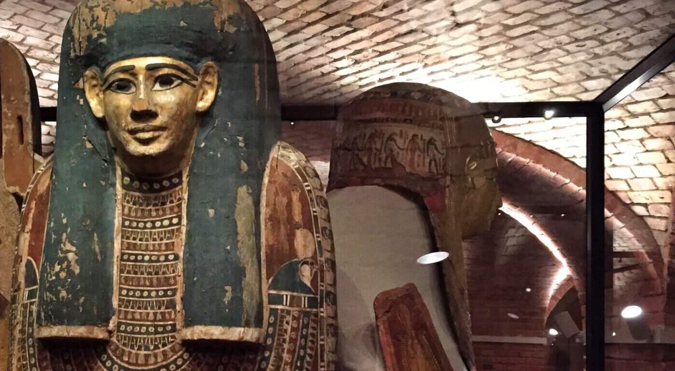 National Chocolate Mousse Day (April 3rd) | Days Of The Year