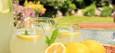National Lemonade Day (May 1st, 2022) – Days Of The Year