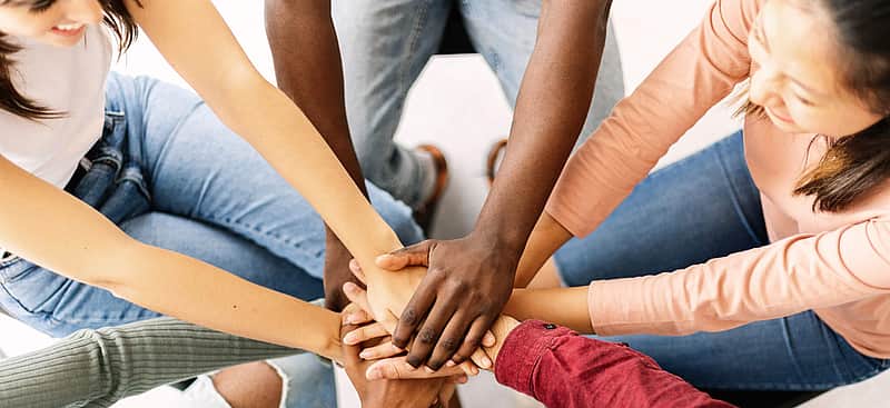 International Kissing Day (July 6th) | Days Of The Year