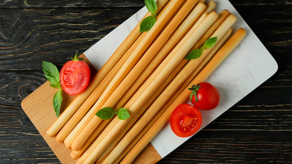 National Breadstick Day (October 25th, 2024) | Days Of The Year