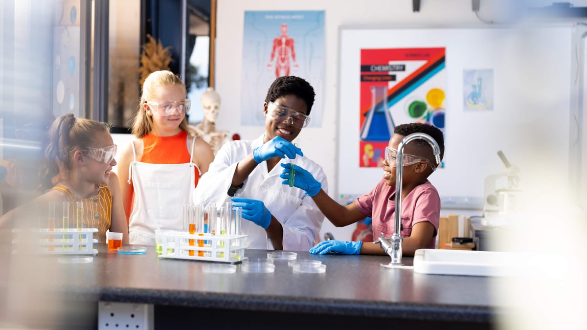 Edinburgh Science Festival (Apr 5th to Apr 20th) | Days Of The Year