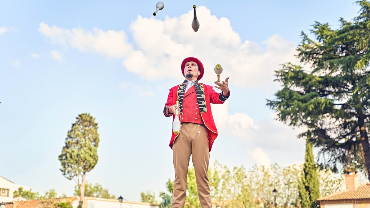 International Jugglers Day (April 18th) | Days Of The Year