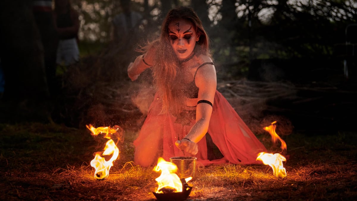 Samhain (Oct 31st to Nov 1st) | Days Of The Year