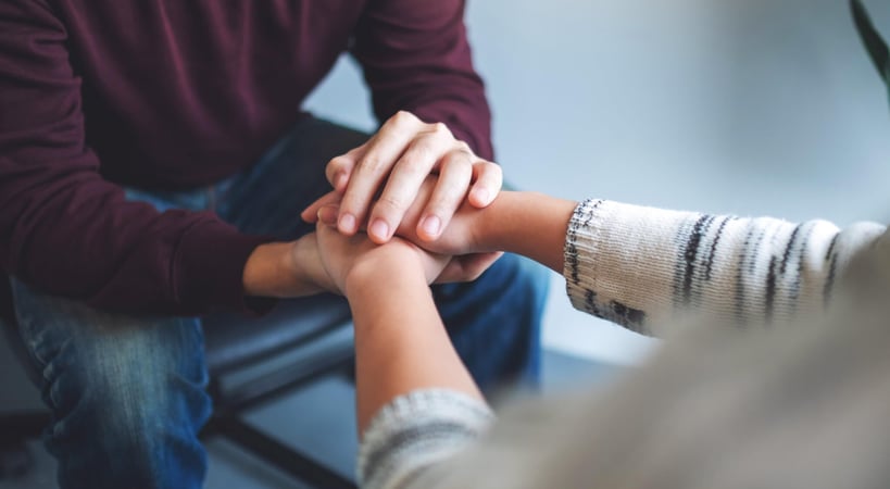 National Call a Friend Day (December 28th) | Days Of The Year