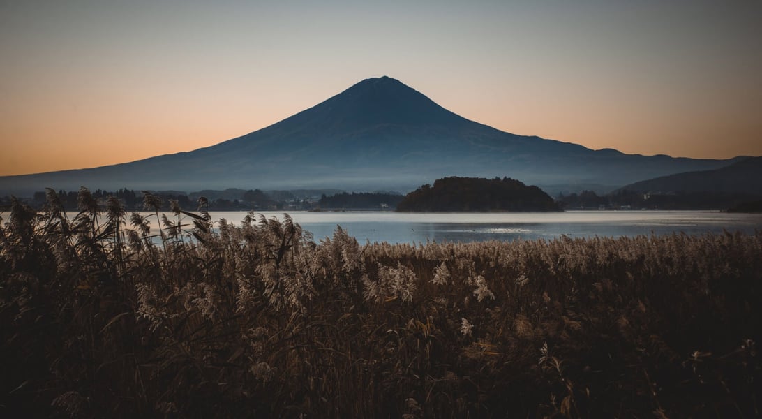 Global Kinetic Sand Day (August 11th) | Days Of The Year