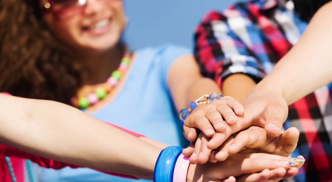 National Best Friends Day (June 8th) | Days Of The Year