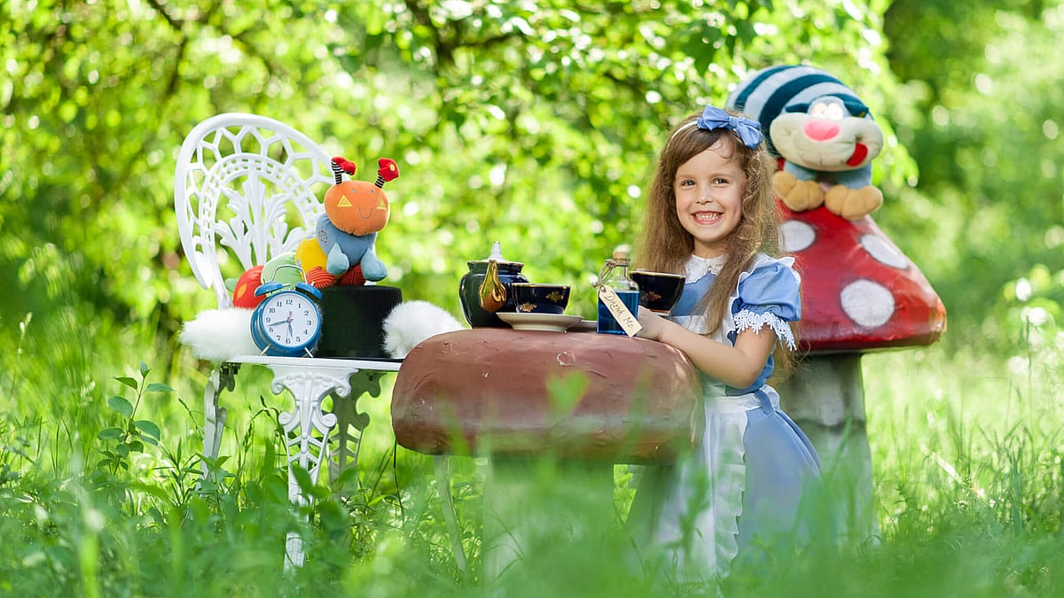 Alice in Wonderland Day (July 4th) | Days Of The Year