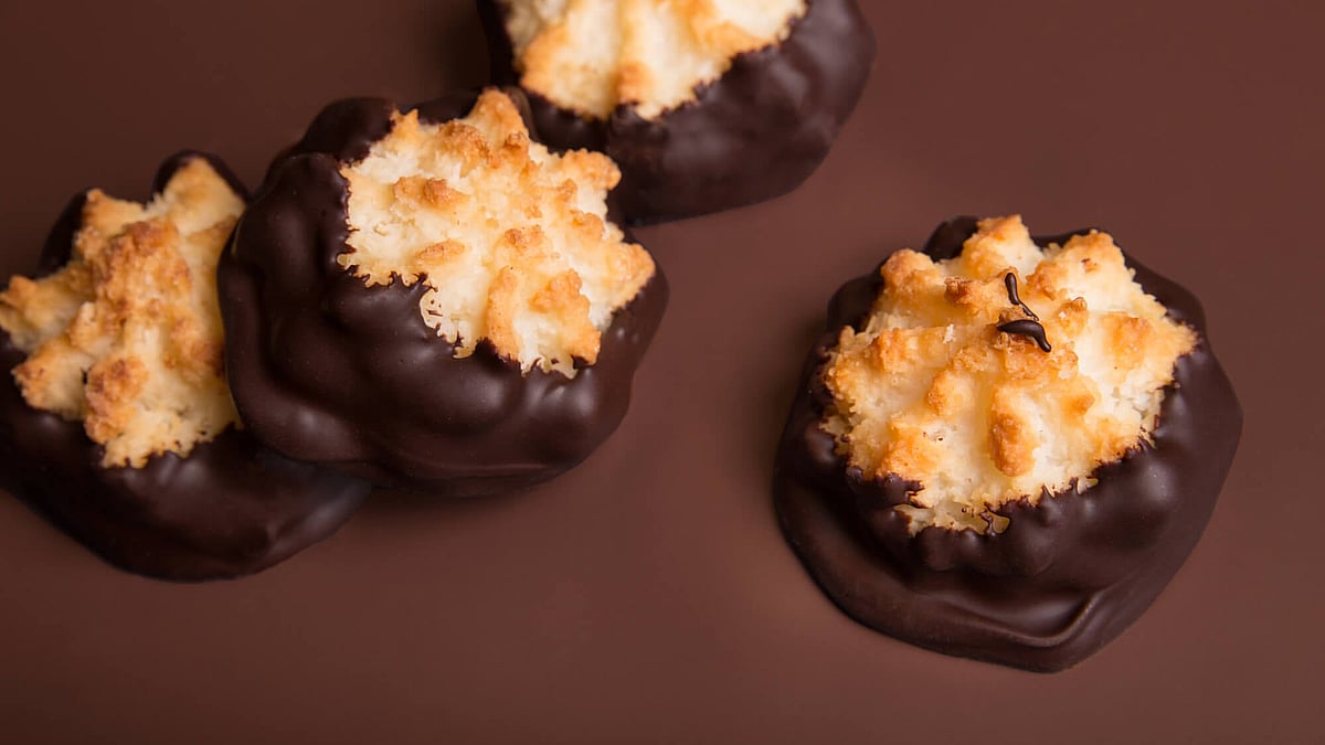 National Chocolate Macaroon Day (June 3rd) | Days Of The Year