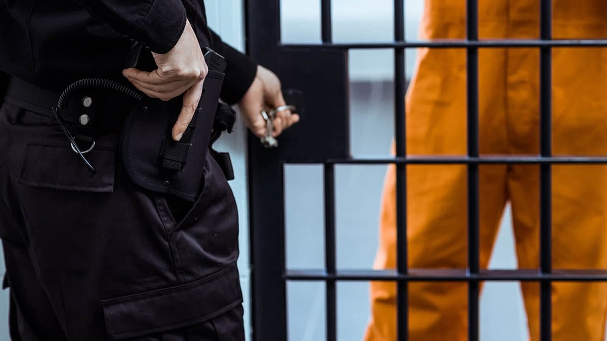 Day of the Imprisoned Writer (November 15th) | Days Of The Year