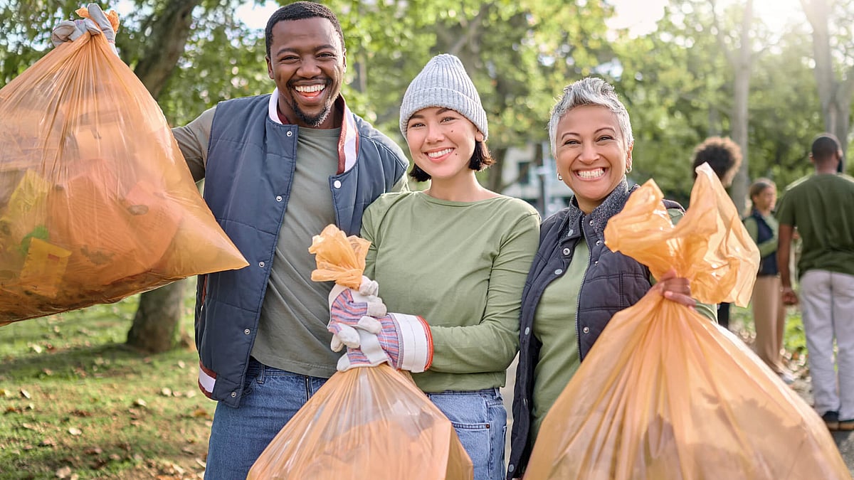 Good Deeds Day (April 12th, 2026) | Days Of The Year