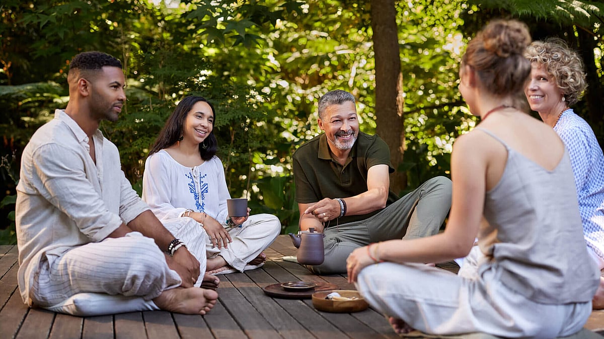 International Day of Peaceful Communication (October 7th) | Days Of The ...