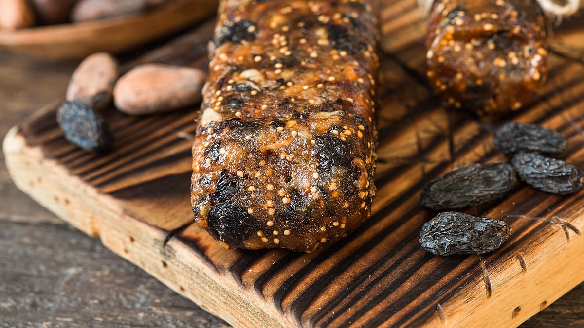 National Raisin and Spice Bar Day (April 5th) | Days Of The Year