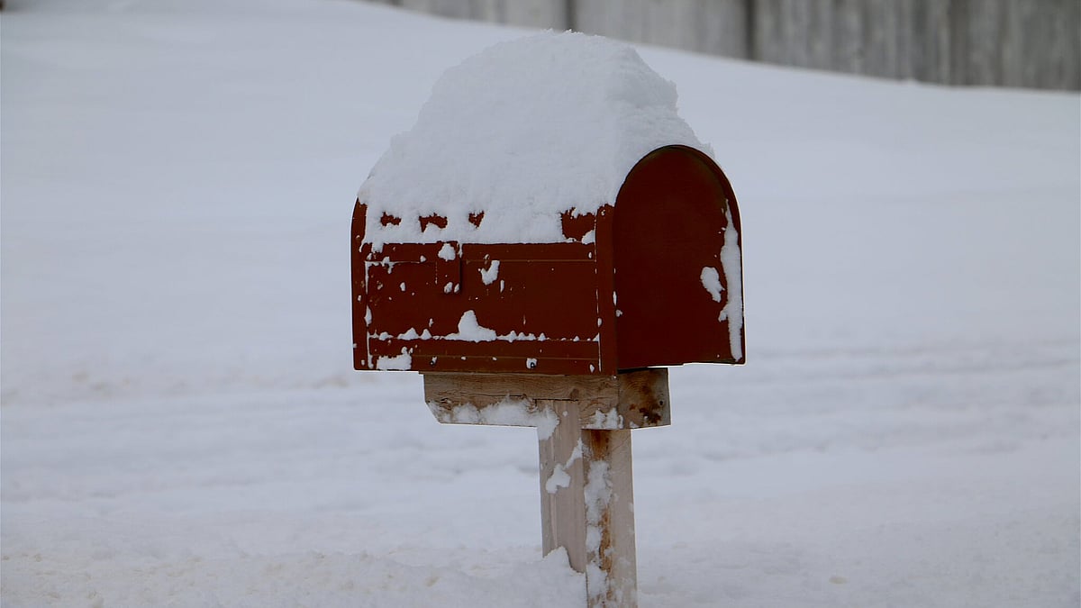 Snowplow Mailbox Hockey Day (January 23rd) | Days Of The Year