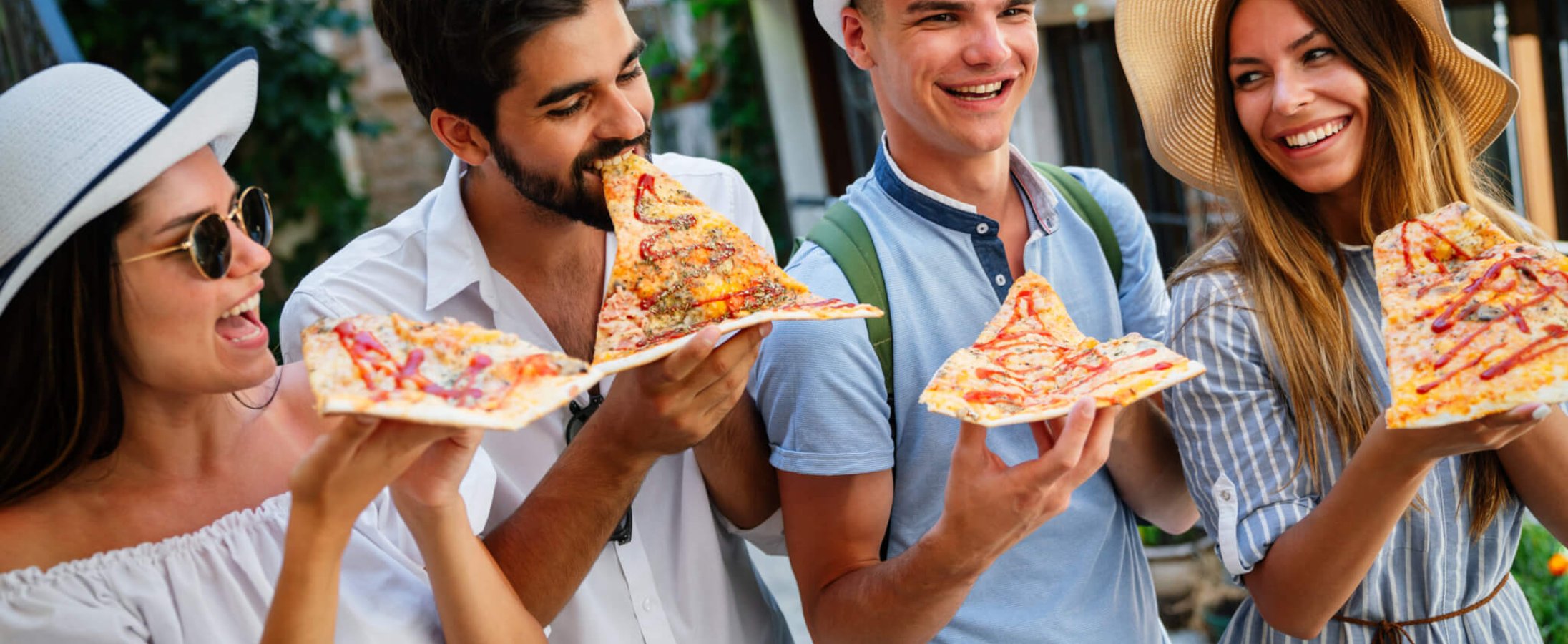 National Eat Outside Day (August 31st) | Days Of The Year