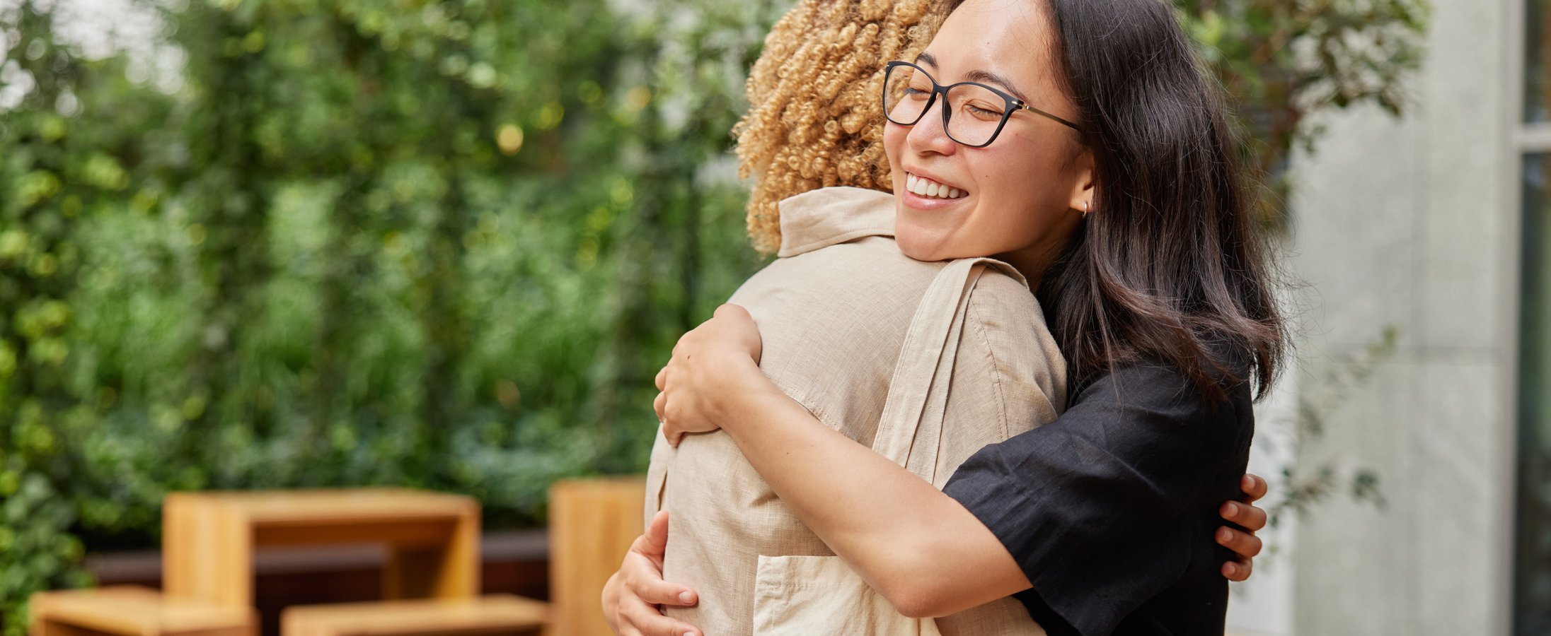 Hug Day (February 12th) | Days Of The Year
