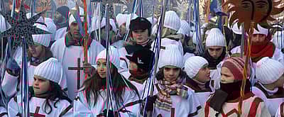 Alilo Parade (January 7th) | Days Of The Year