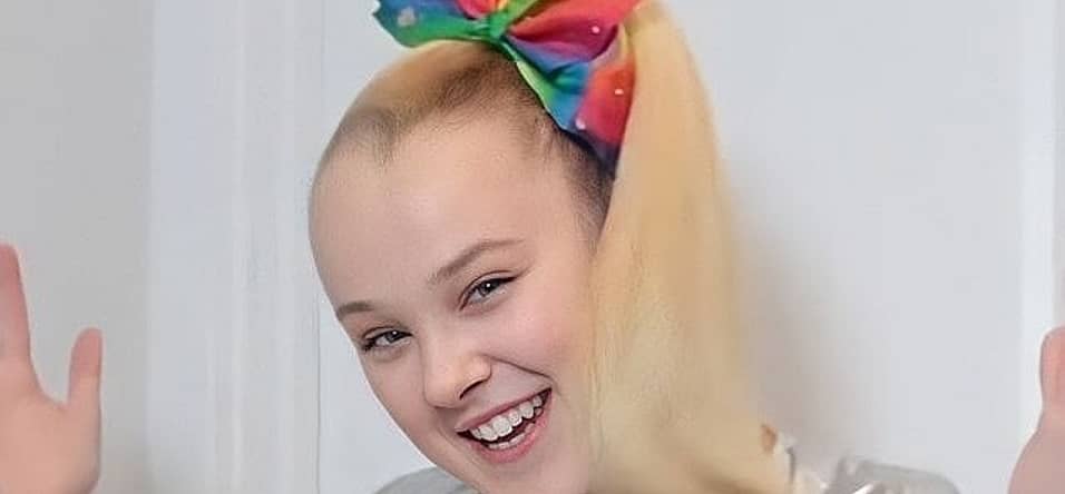 JoJo Siwa's birthday (May 19th, 2003) | Days Of The Year