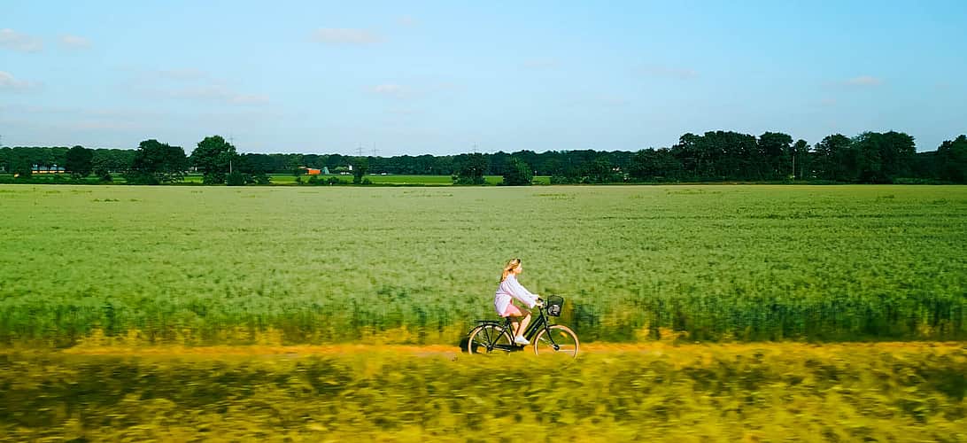 National Geographic Day (January 27th) | Days Of The Year