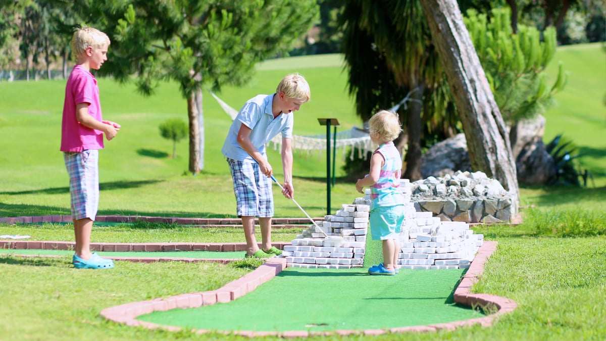National Miniature Golf Day (September 21st) | Days Of The Year