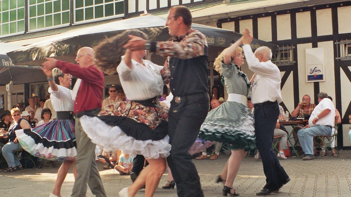 International Square Dancing Month (September 2024) | Days Of The Year