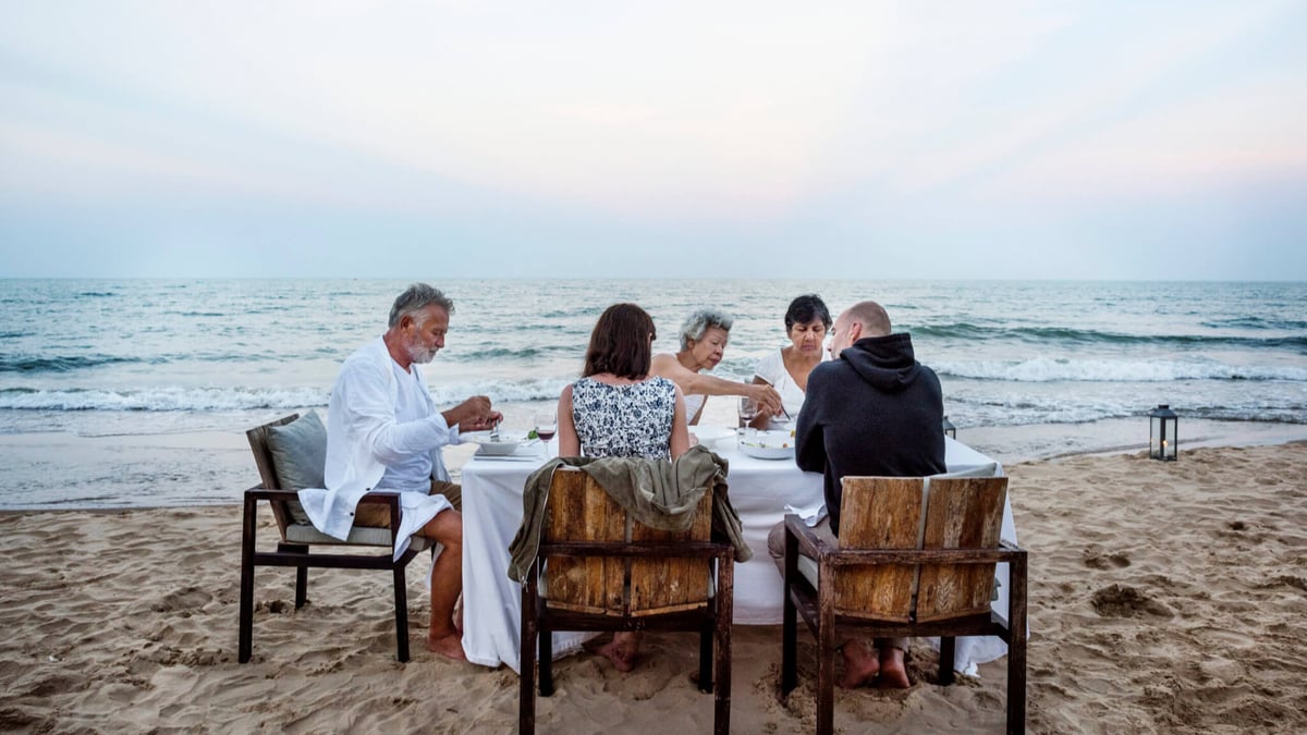 World Top Up Day (November 10th) | Days Of The Year