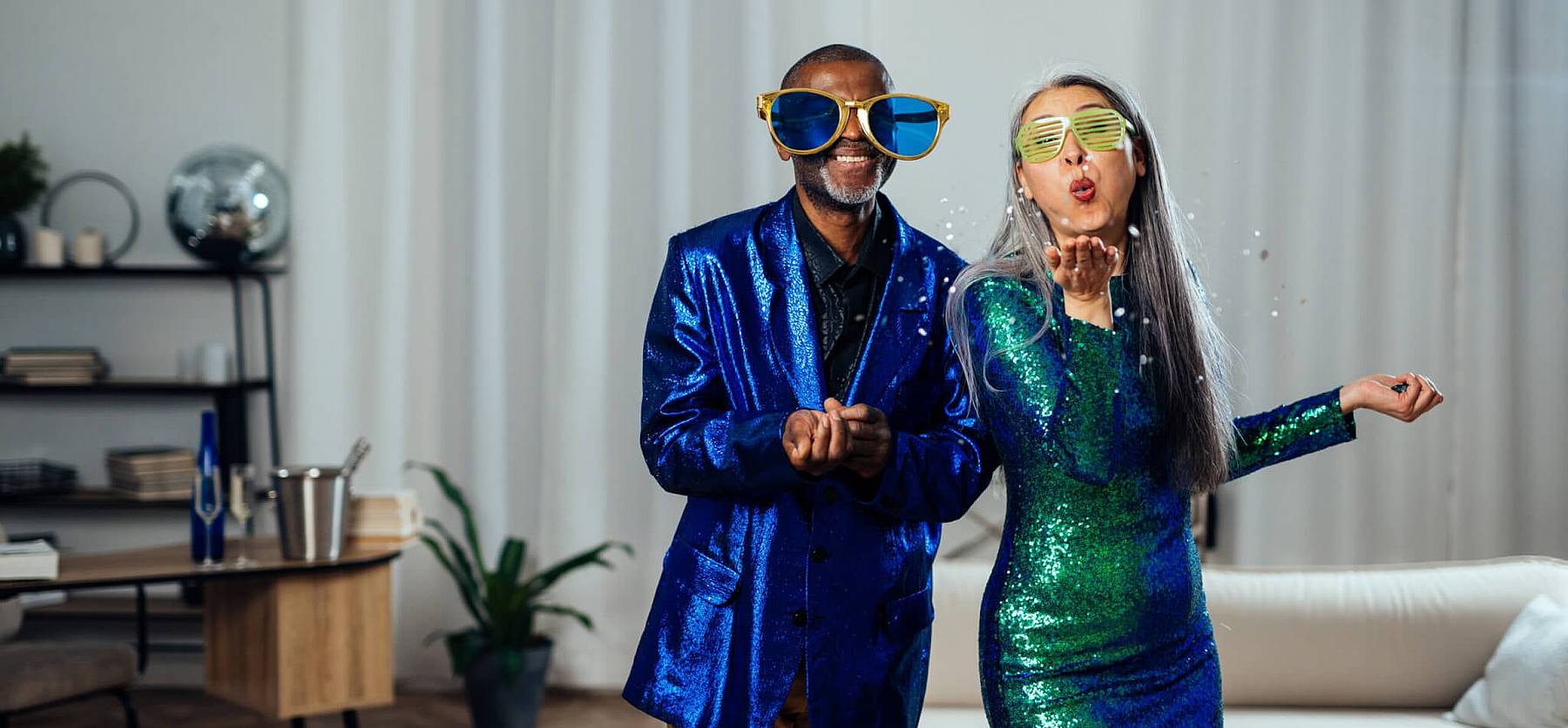 Clashing Clothes Day (January 26th, 2023) | Days Of The Year