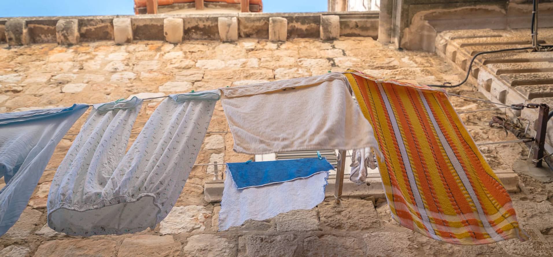 National Hanging Out Day (April 19th) | Days Of The Year