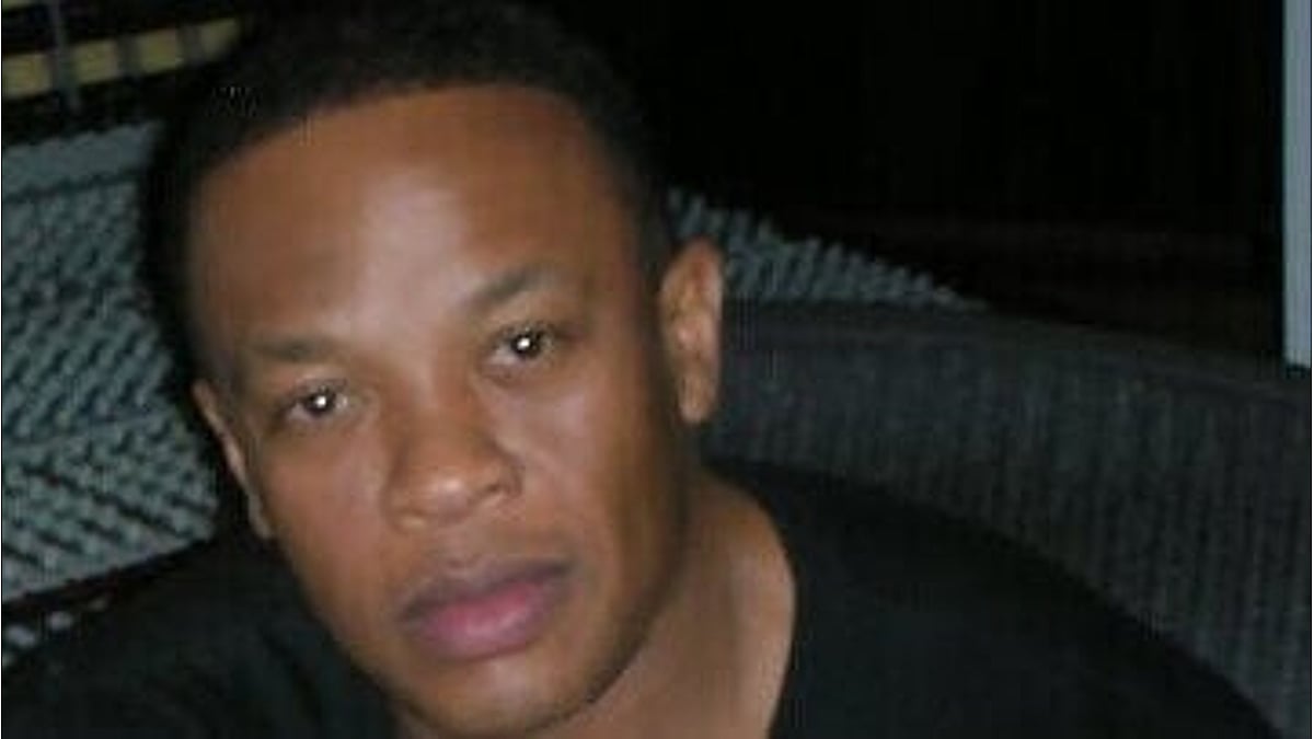 Dr. Dre's birthday (Feb 18th, 1965) | Days Of The Year