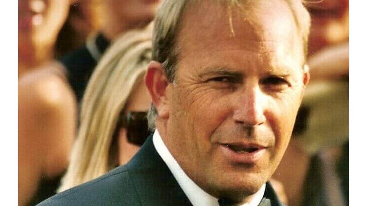 Kevin Costner's birthday (Jan 18th, 1955) | Days Of The Year