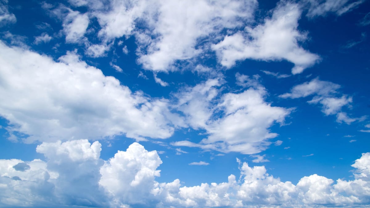 National Look Up at the Sky Day (April 14th) | Days Of The Year