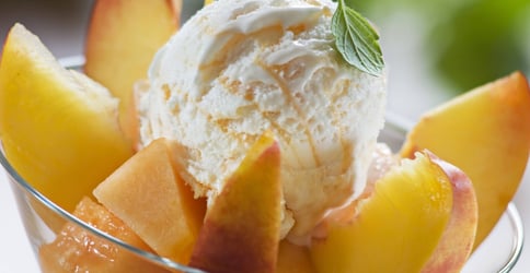 Peach Ice Cream Day (17th July) – Days Of The Year